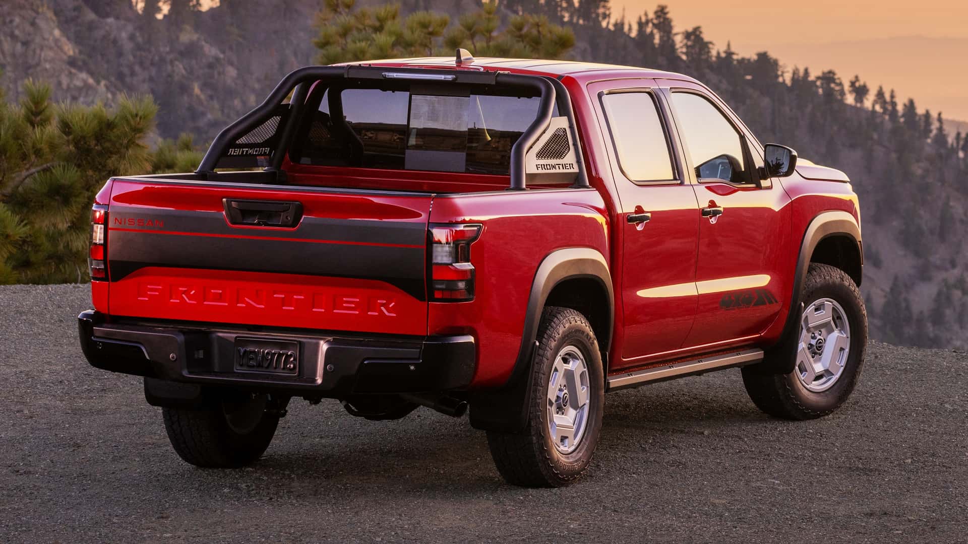 2024 Nissan Frontier Base Model