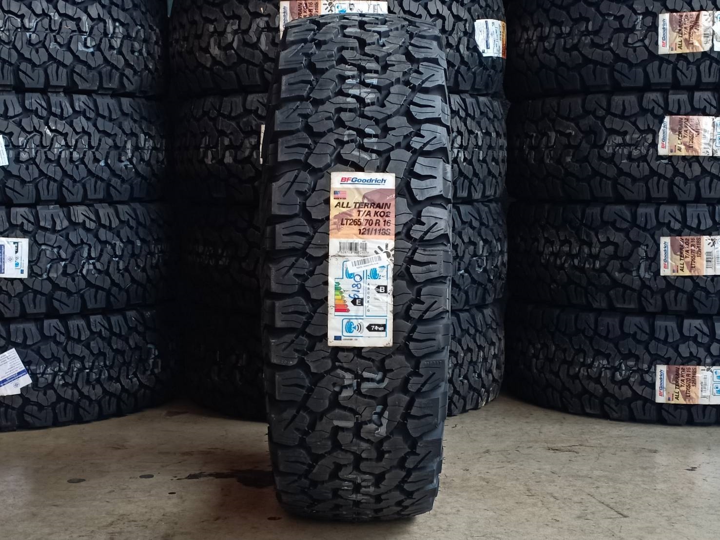 265 70r16 Bf Goodrich Ko2
