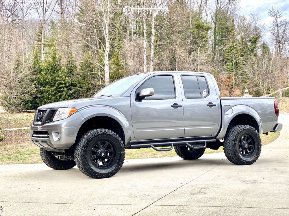 2013 Nissan Frontier Tires