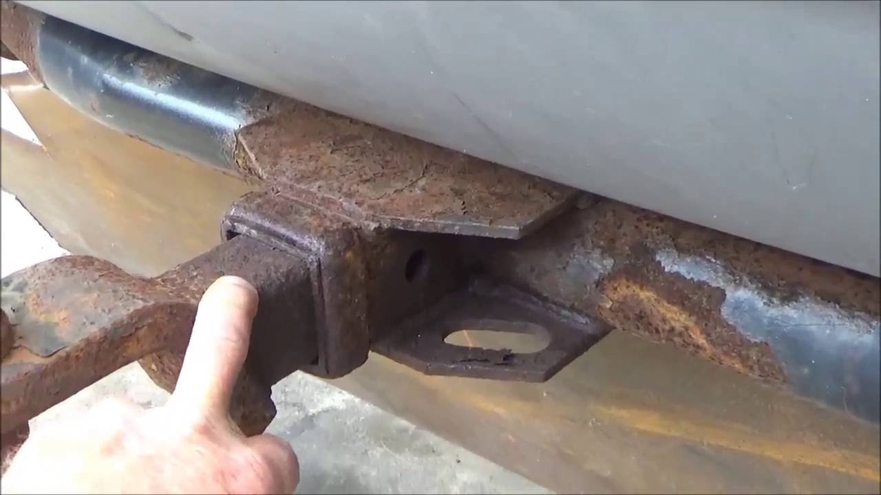 How To Remove A Trailer Hitch
