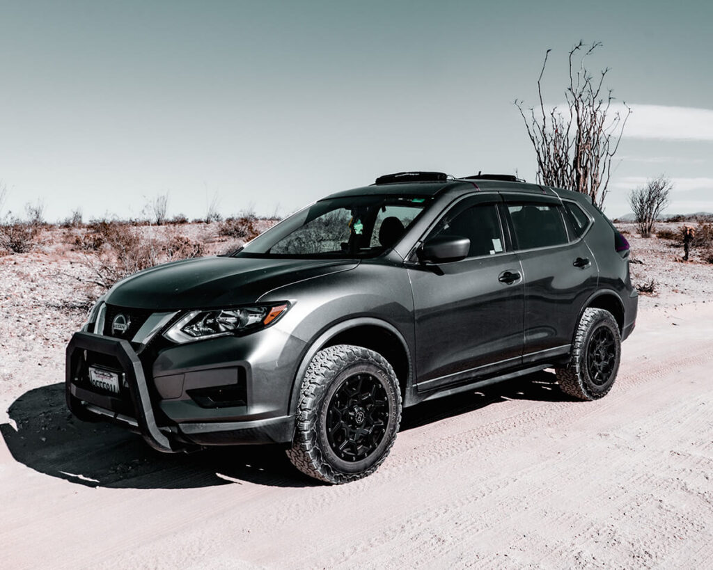 Modified Nissan Rogue Off Road