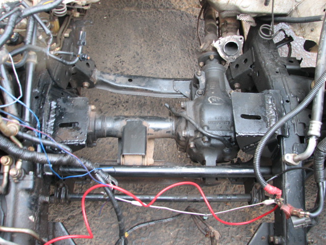 Nissan Hardbody V8 Swap Kit