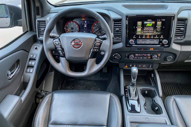 2022 Nissan Frontier Pro 4x Interior