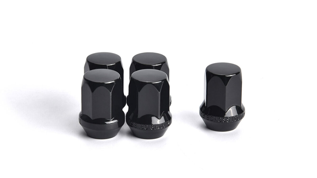 2016 Nissan Rogue Lug Nut Size